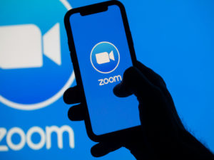 Zooming In: A Closer Look at the Pros and Cons of Zoom Phone for ...